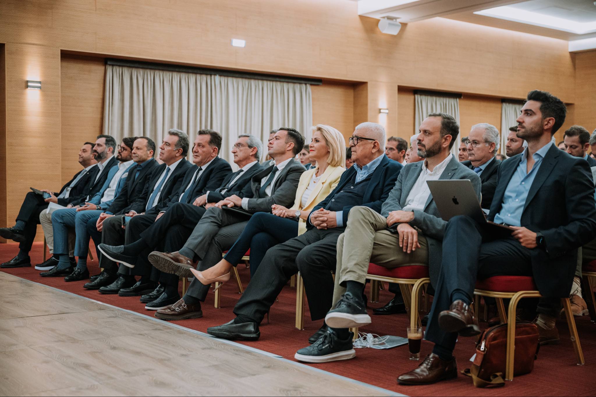 Με μεγάλη επιτυχία η Τακτική Γενική Συνέλευση της Ένωσης Ξενοδόχων ...